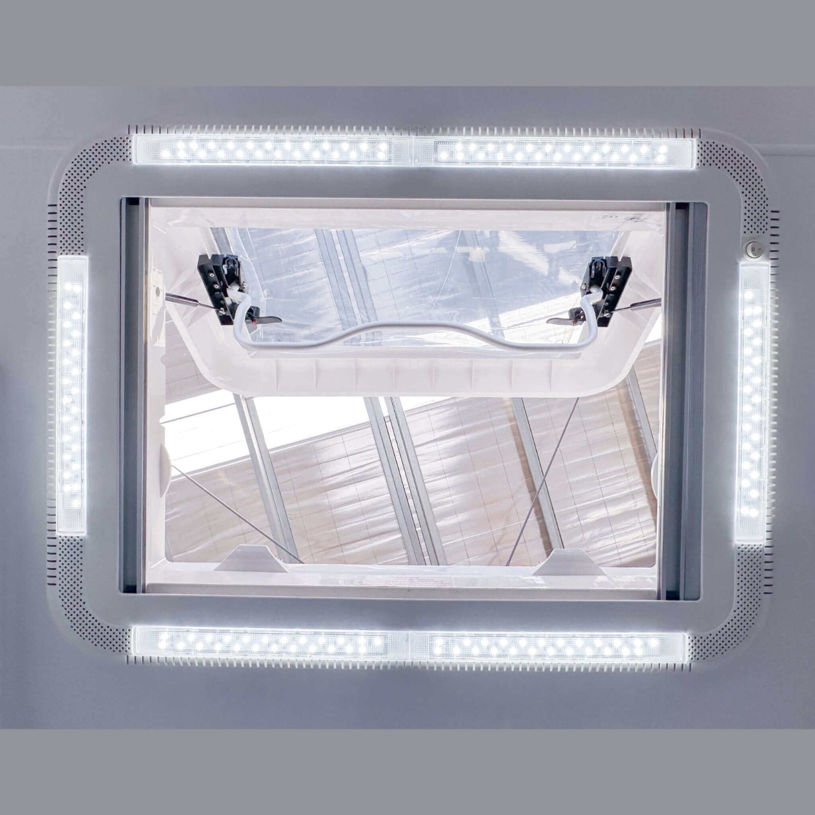 Ranger Skylight LED 700x500 - Ultimate Caravan Roof Hatch – RV ...